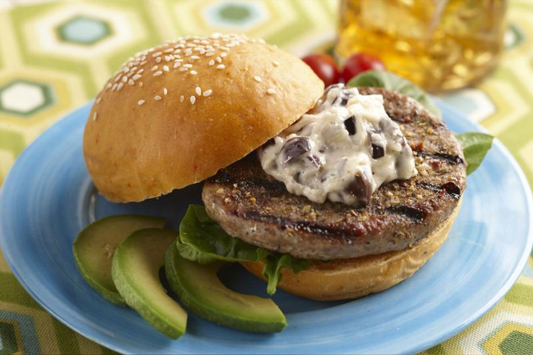 Roasted Red Pepper Hamburger Buns - Mazola® Oils