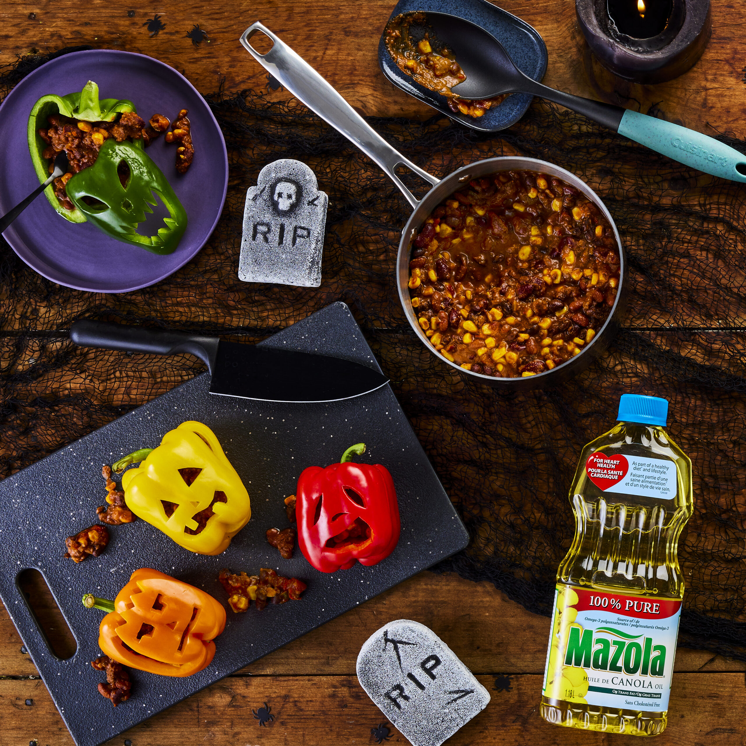 Spooky Chili Stuffed Peppers - Mazola® Oils